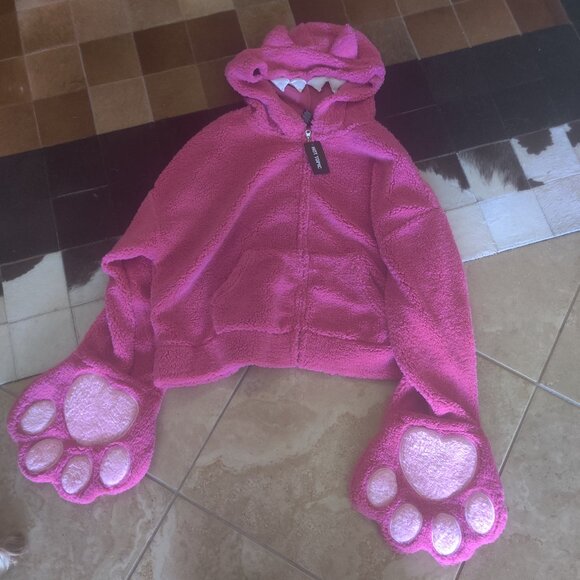 Hot Topic | Tops | Hot Topic Monster Sweatshirt Size 3x New Fits 2x ...